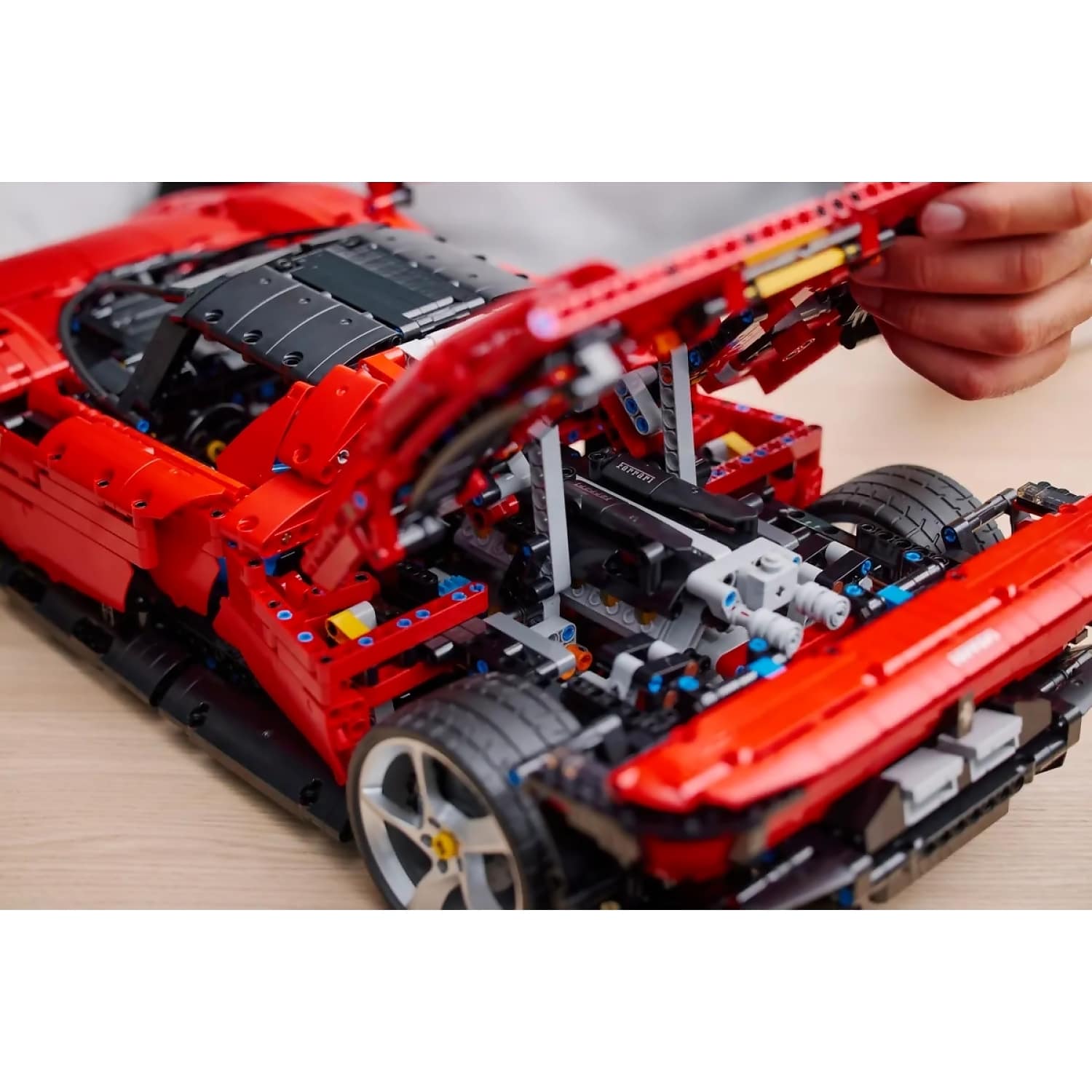 LEGO 42143 Ferrari Daytona SP3 – Technic
