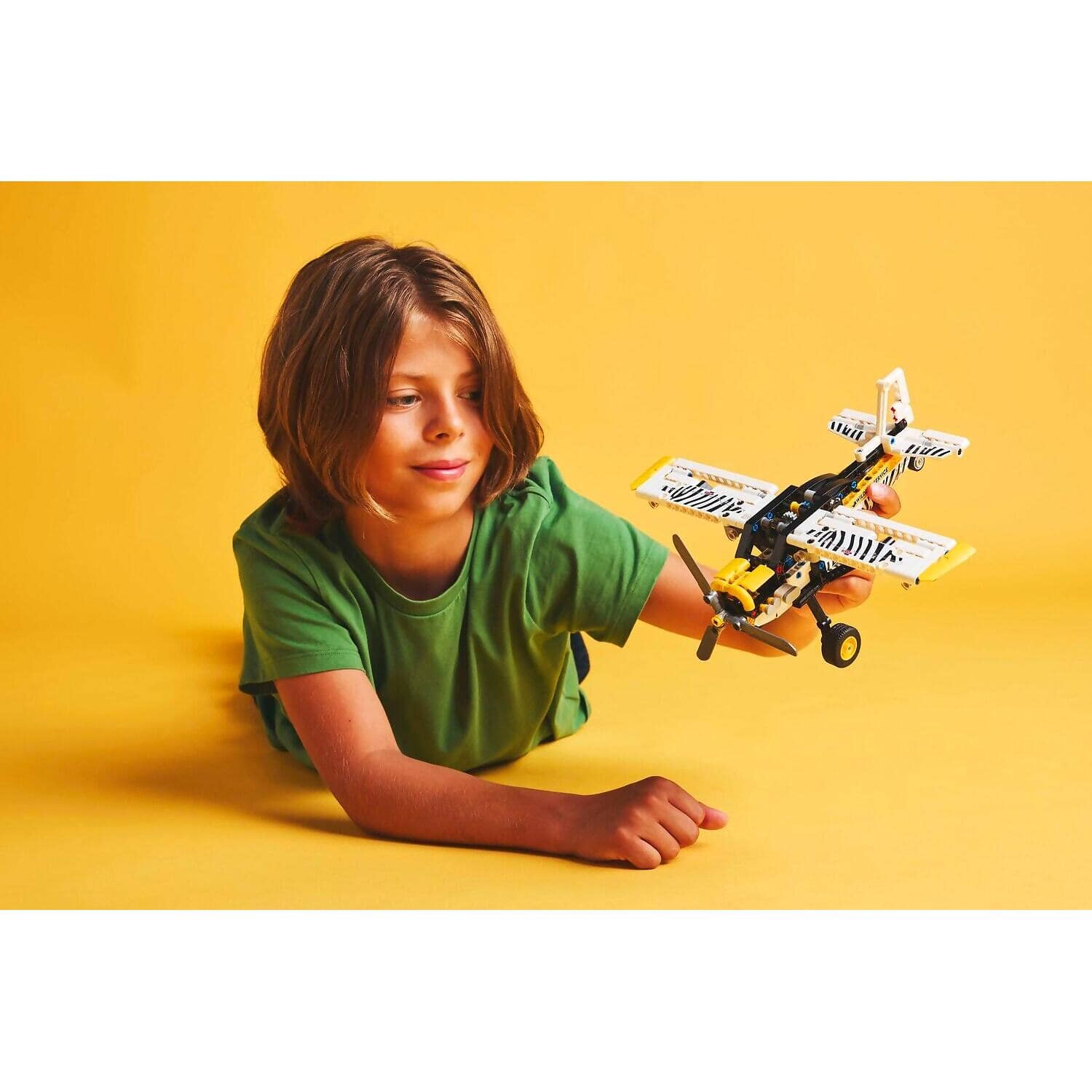LEGO 42198 Bush Plane – Technic – BrickBuilder